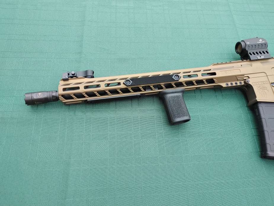 Reeder Custom Guns - another full custom gun Kase just finished. It