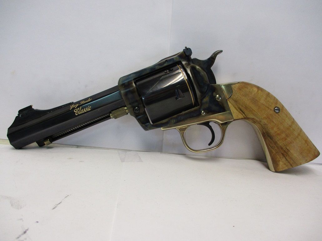 Reeder Custom Guns - A couple of guns just finished.