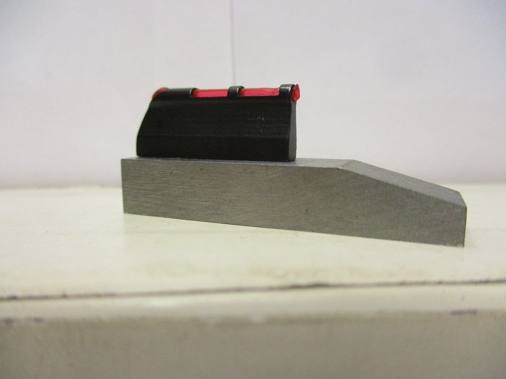 Reeder Custom Guns - Had a fellow ask about our sight system for